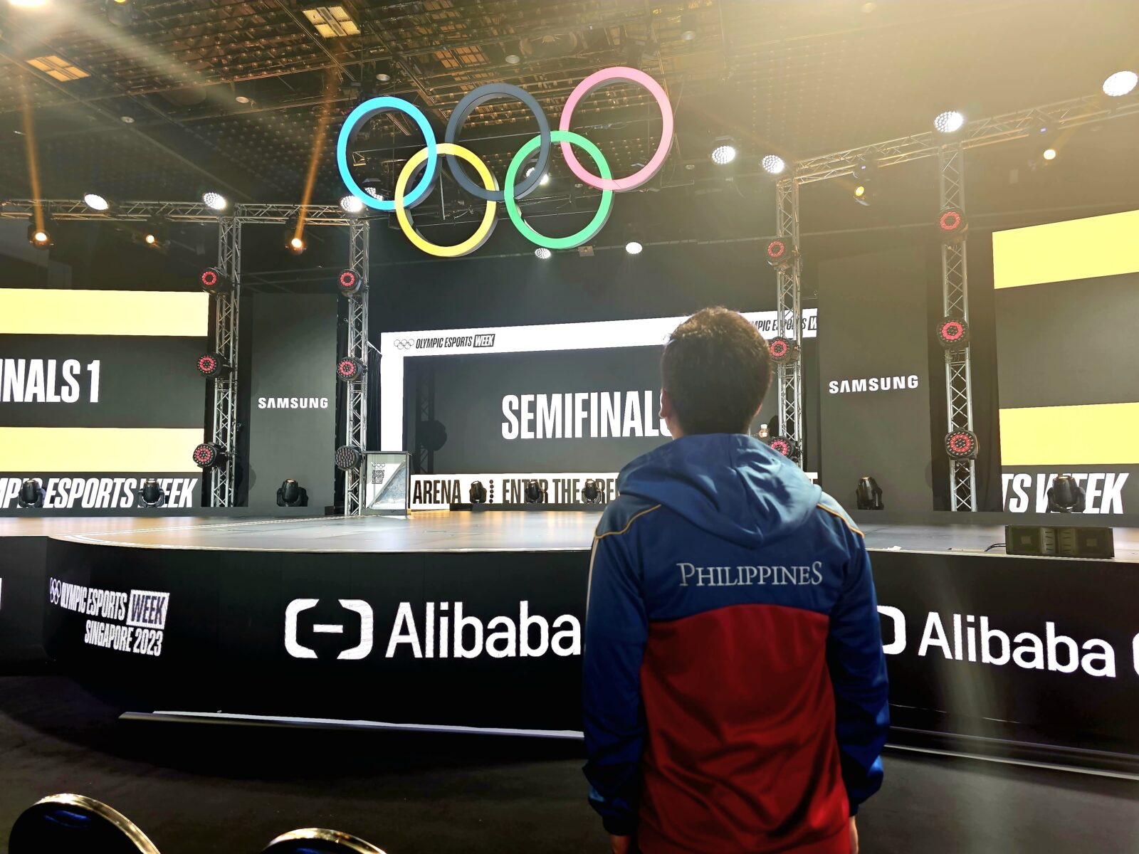 Iñigo Anton Makes History at Olympic Esports Week