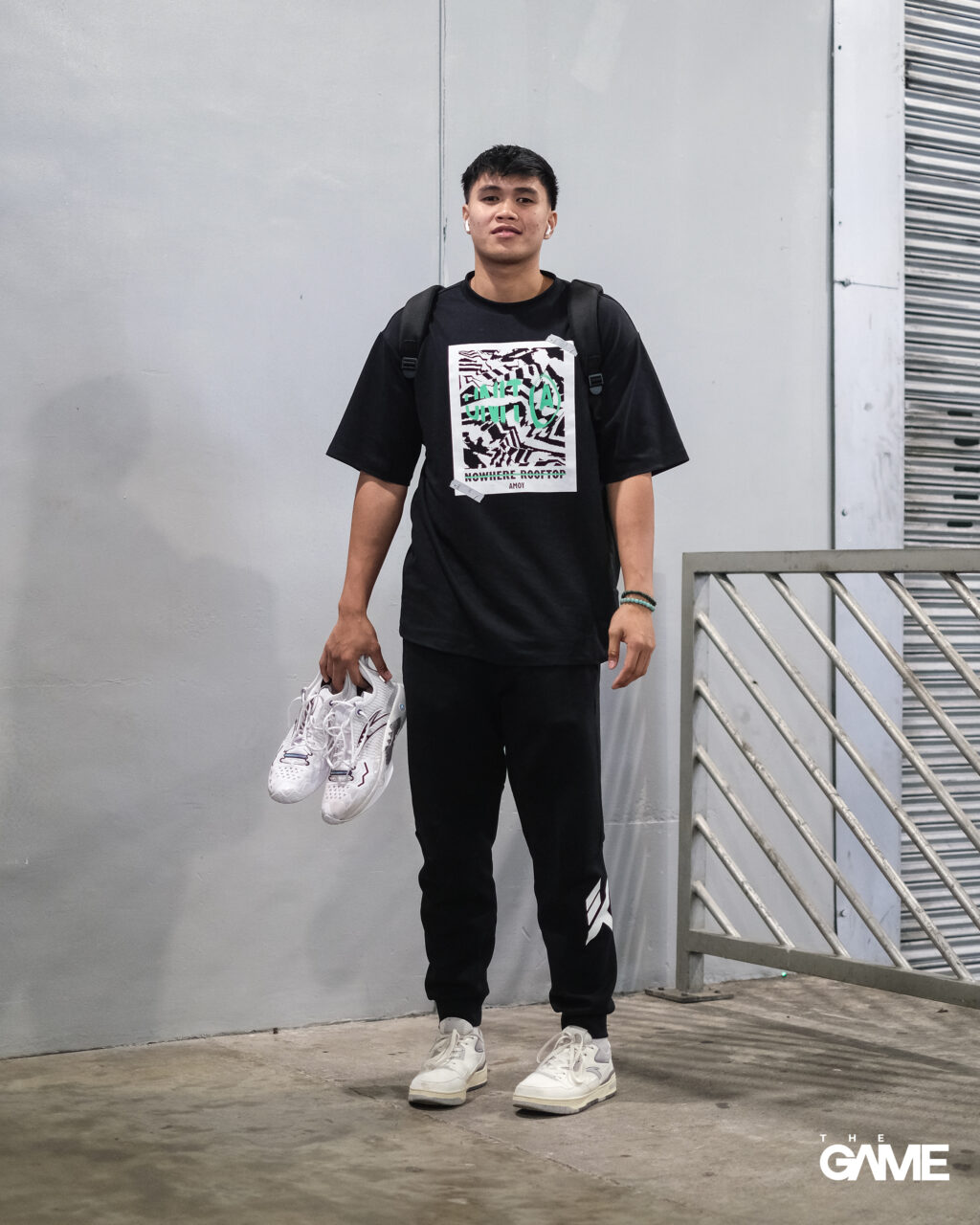 Best Tunnel Looks in Green Archers vs Fighting Maroons