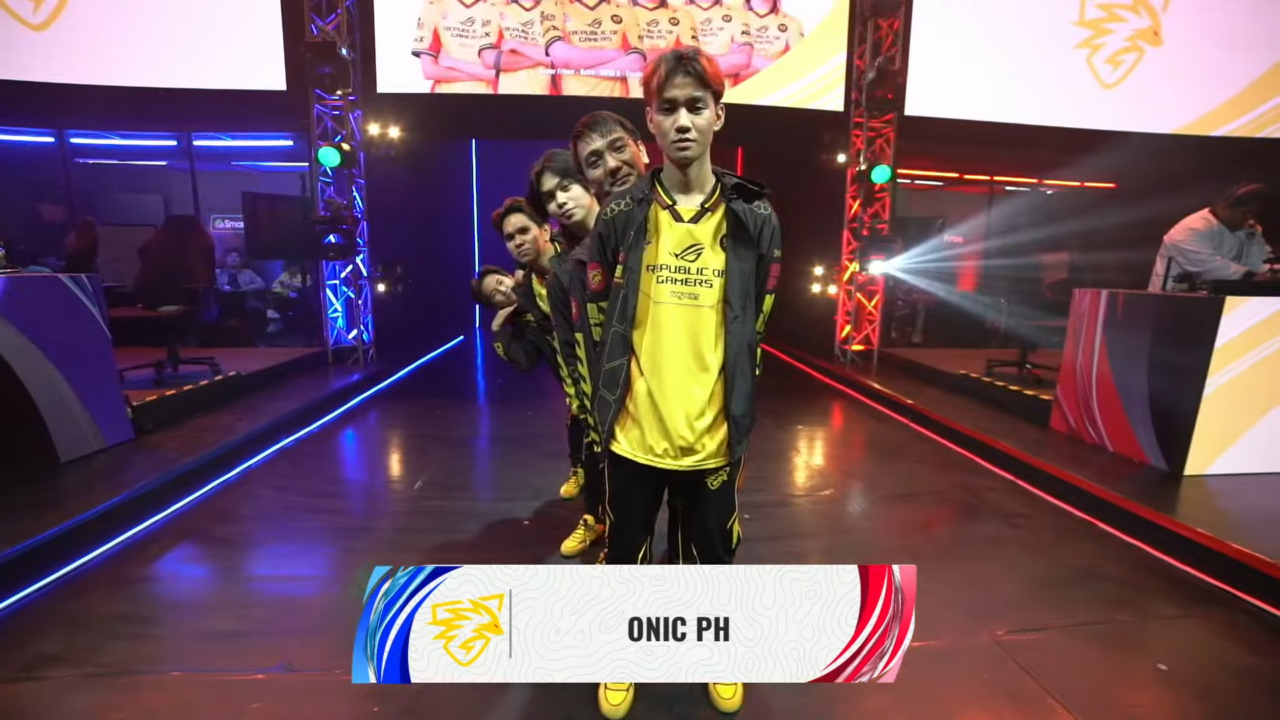 ONIC PH’s Coach YnoT on Molding the MPL’s Superteam