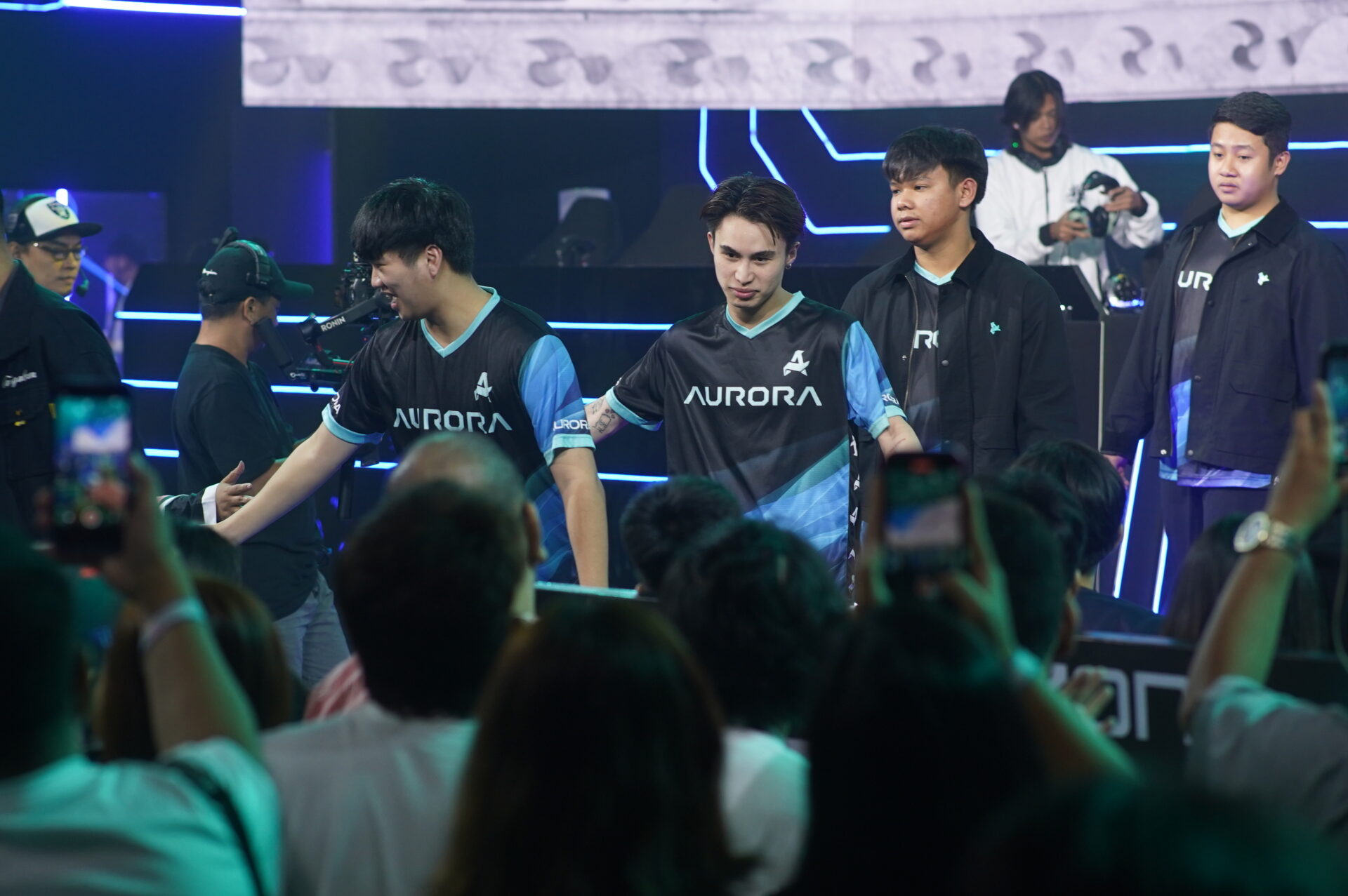 The Supporting Staff: The Unsung Heroes Behind Aurora Gaming